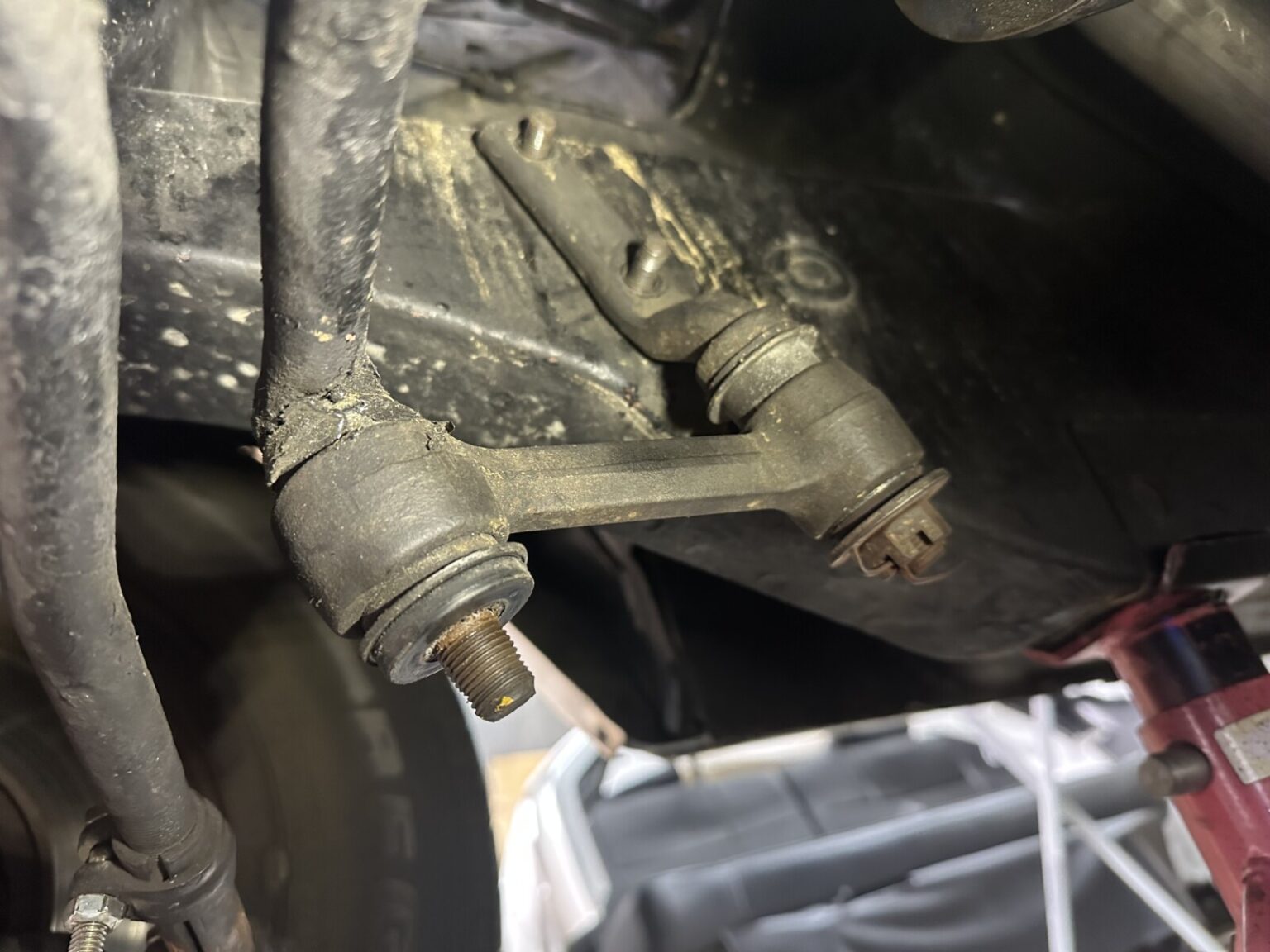 1967年 フォード マスタング アイドラアーム交換！ | BodyWorks Ritz（ボディワークスリッツ）アメ車を中心とした中古車販売 ...